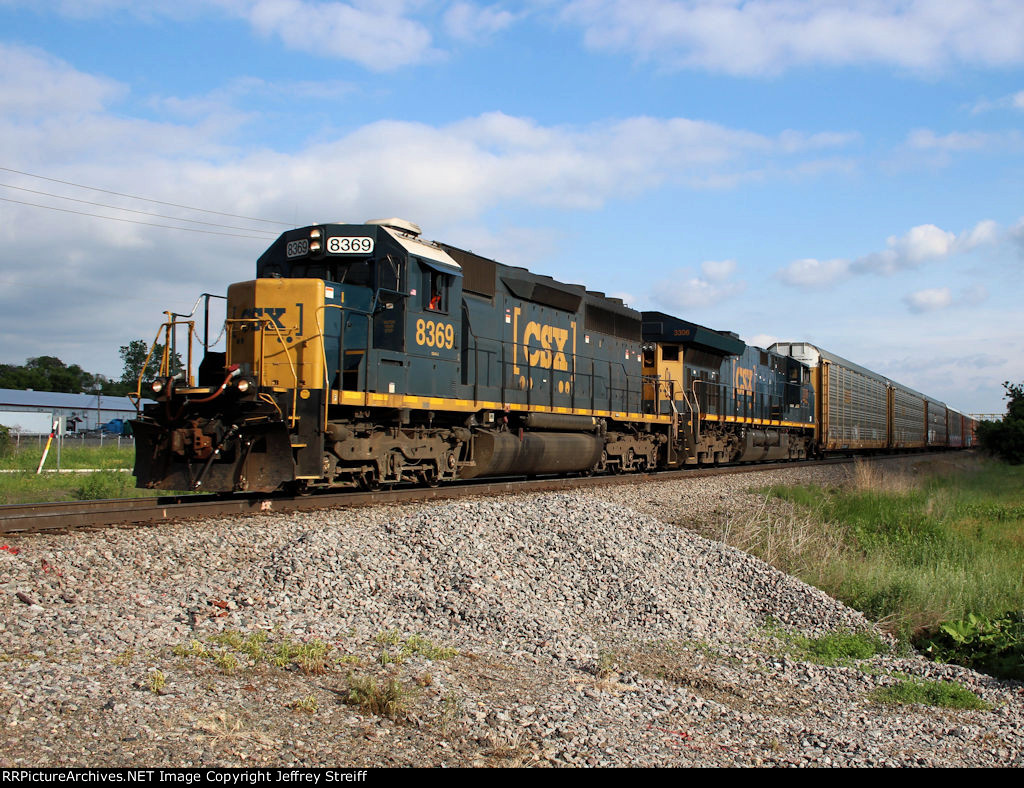 CSXT 8369